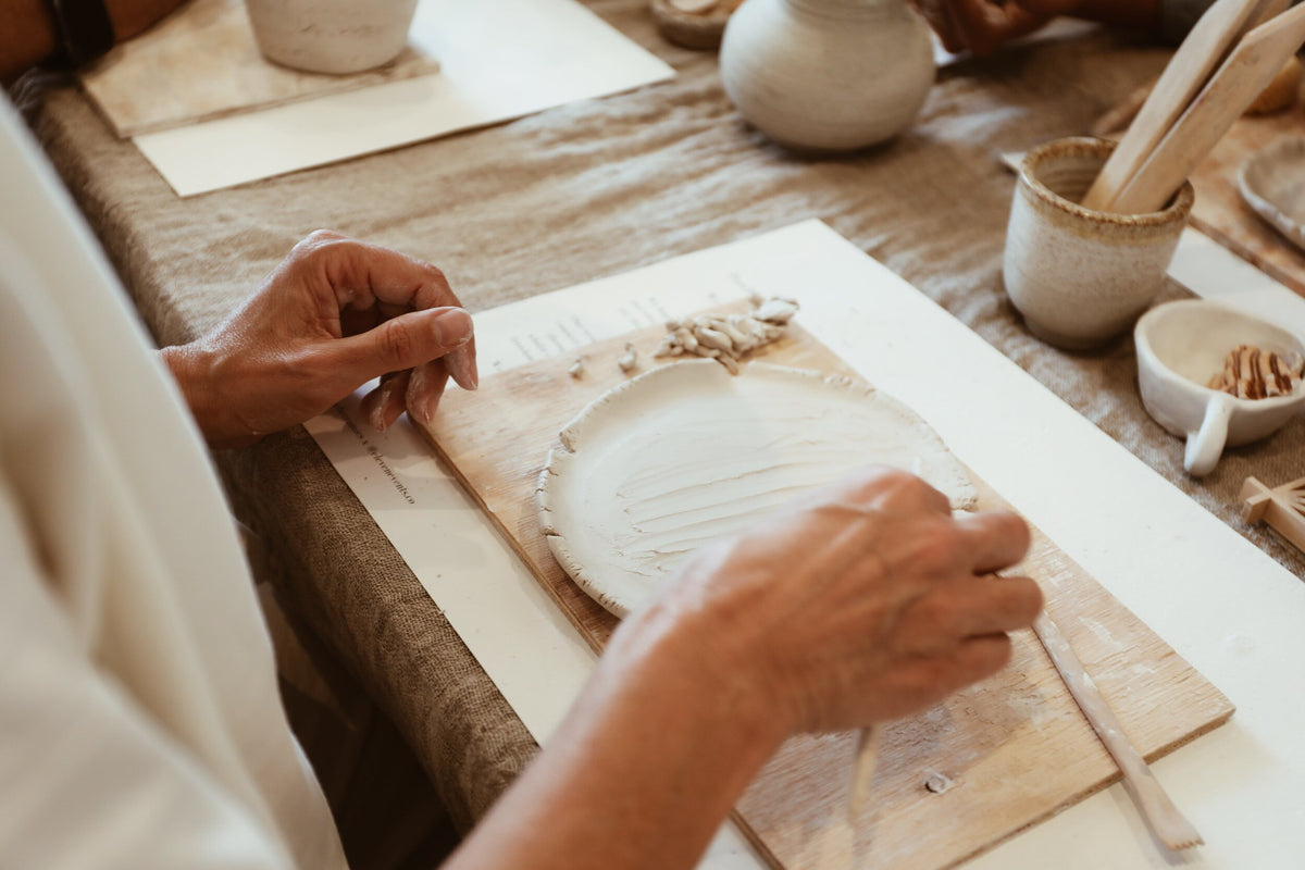 HAND BUILDING SESSION - Tea party – Cisco & the Sun Home